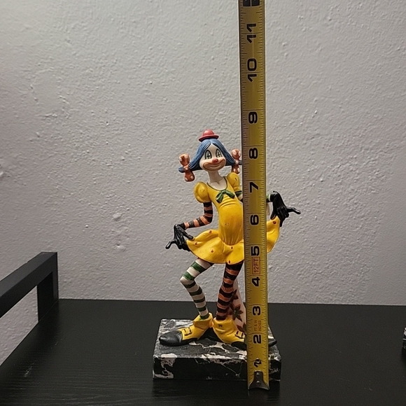 Fontanini | Art | Vintage Fontanini Clown Girl 944 Carrara Marble Italy ...